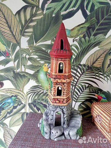 Аквариумный грот-башня